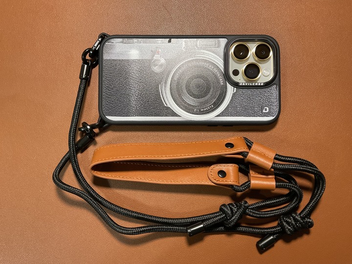 不專業開箱『DEVILCASE 惡魔防摔殼PRO 2』開箱分享。 - Mobile01